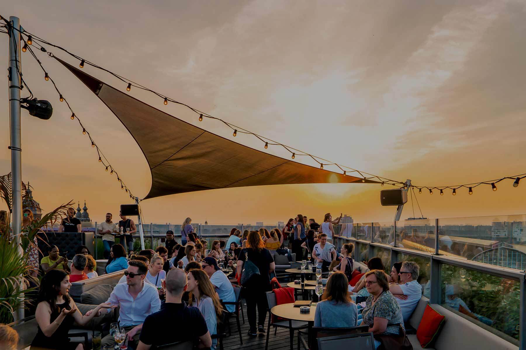 HeadBox │ Stop searching and let the perfect venue find you!